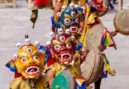 10 Bekende rituele maskers (en hun betekenis) - Alletop10lijstjes